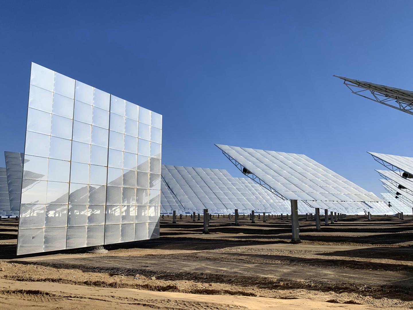 John Cockerill puts its first 'H24' solar power plant into operation ...
