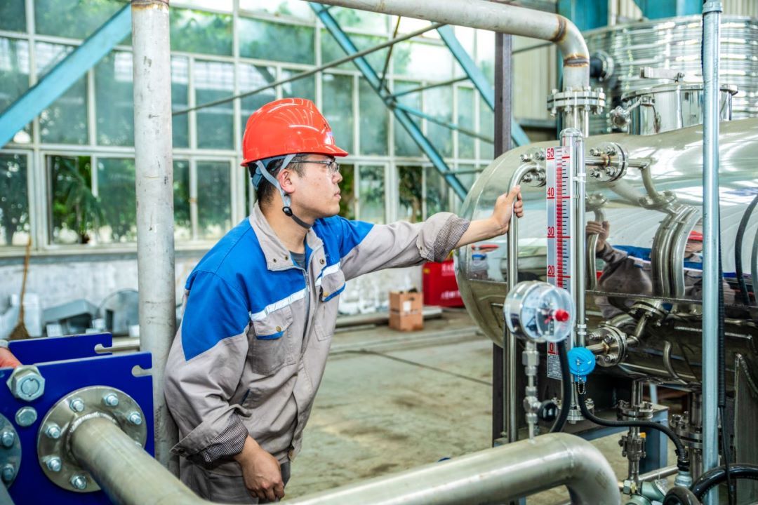 John Cockerill's Chinese subsidiary completed the delivery of 24 stacks ...