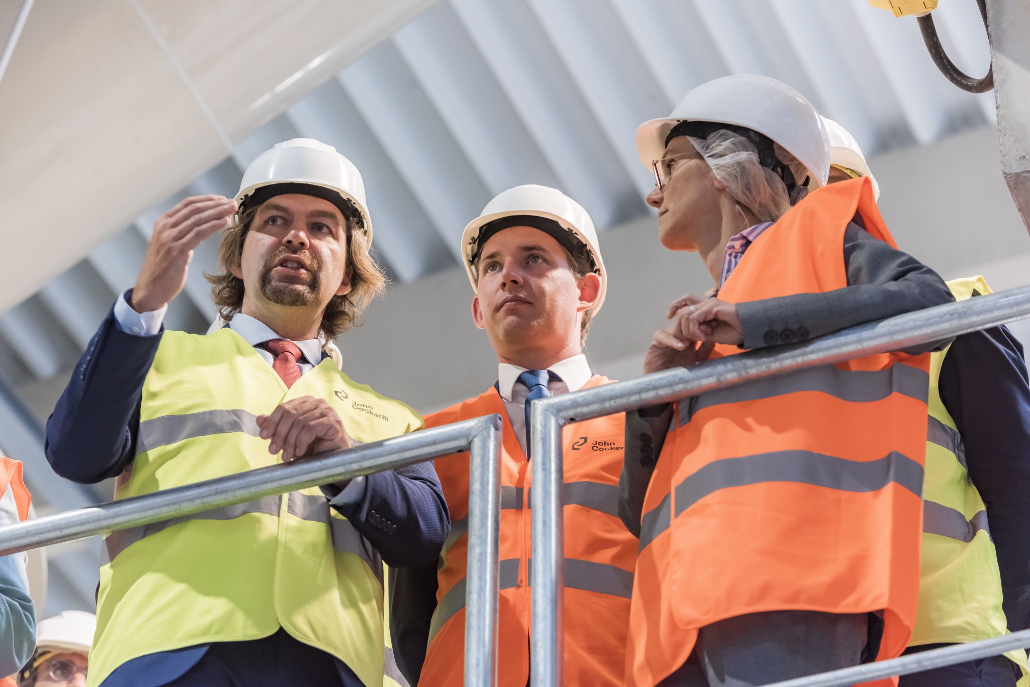 French Minister for Energy Transition visits John Cockerill's gigafactory